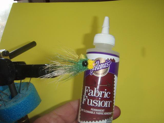 Ultralight Fly Fishing • Weedless flies?